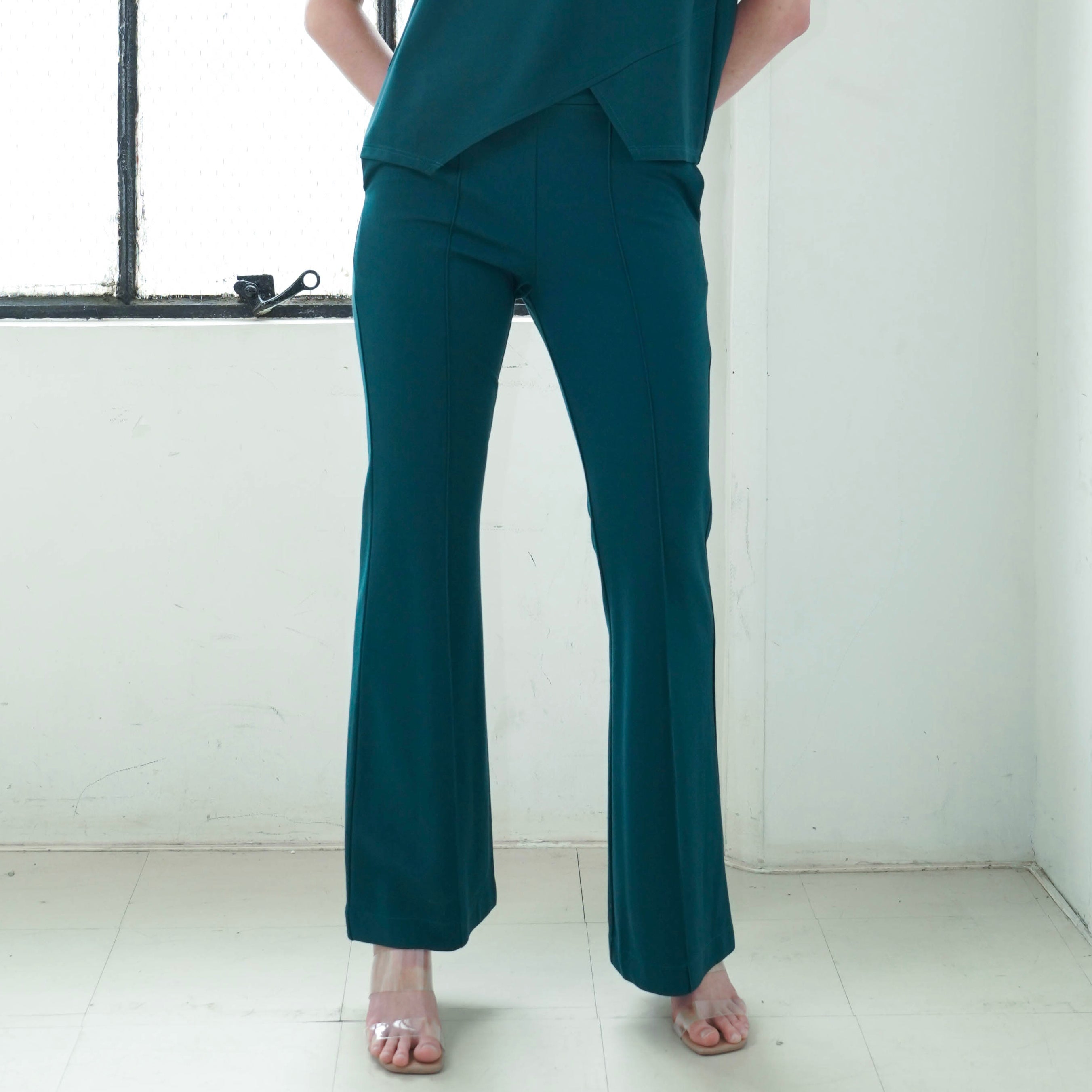 Hazel Flare Women's Pants | Mosaic PH